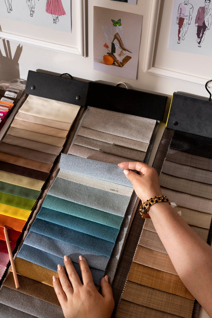 A Guide to Selecting Sofa Colors That Match Your Style – SofaLuz Studio®